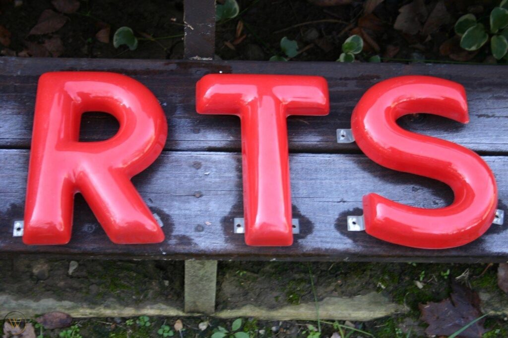 Injection Molded Sign Letters – Inside The Facade